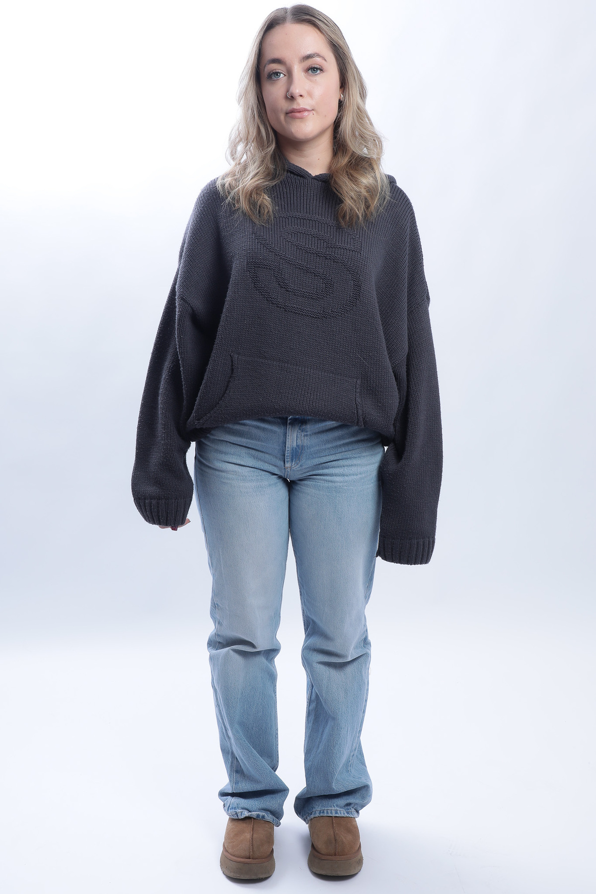 Lucy Rothwell | Fresh Agents Real and Relatable Artist