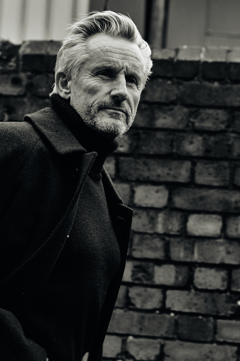 Simon Richards-Cole | Fresh Agents Commercial Classic Model