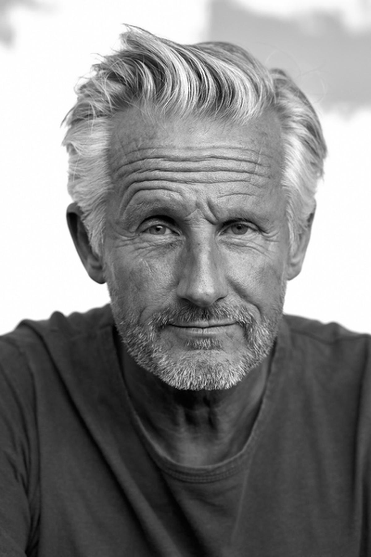 Simon Richards-Cole | Fresh Agents Commercial Classic Model