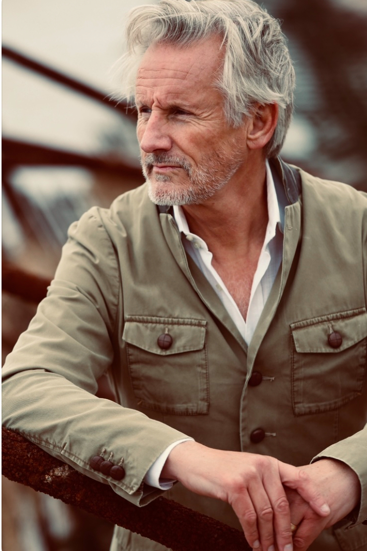 Simon Richards-Cole | Fresh Agents Commercial Classic Model