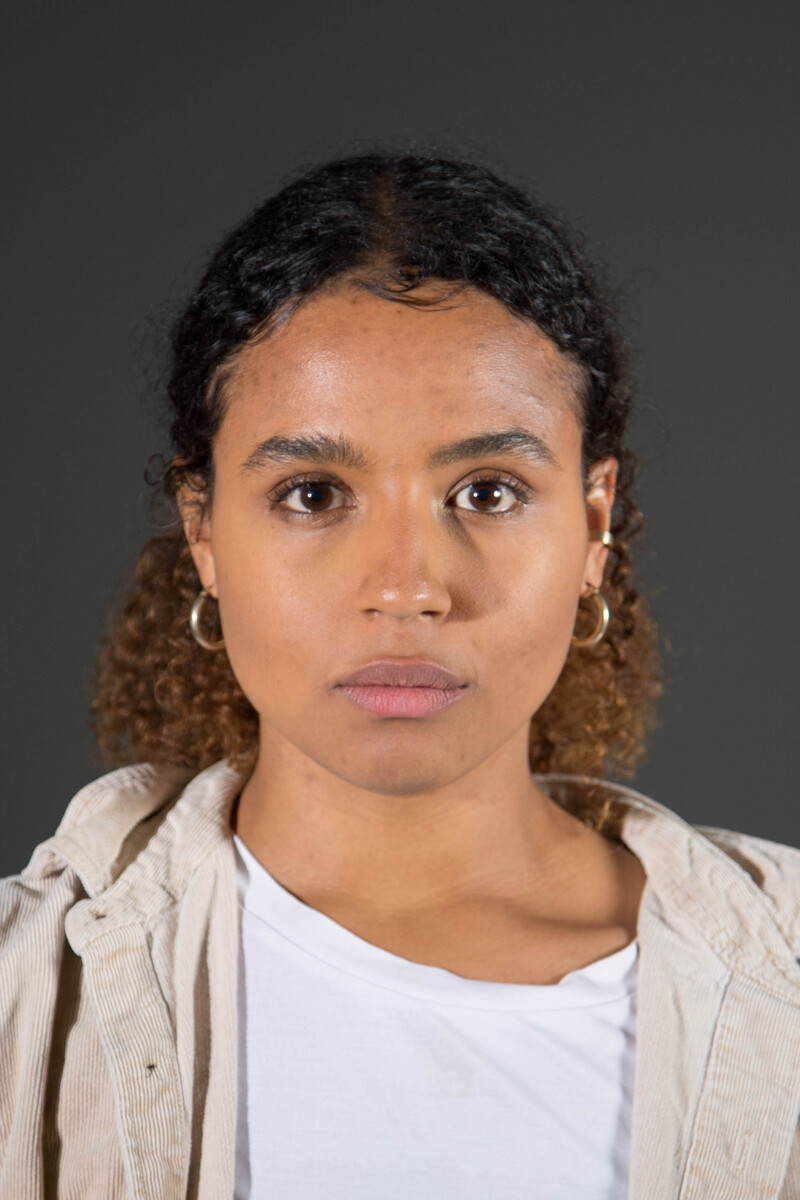Mona Schubert | Fresh Agents Real and Relatable Artist